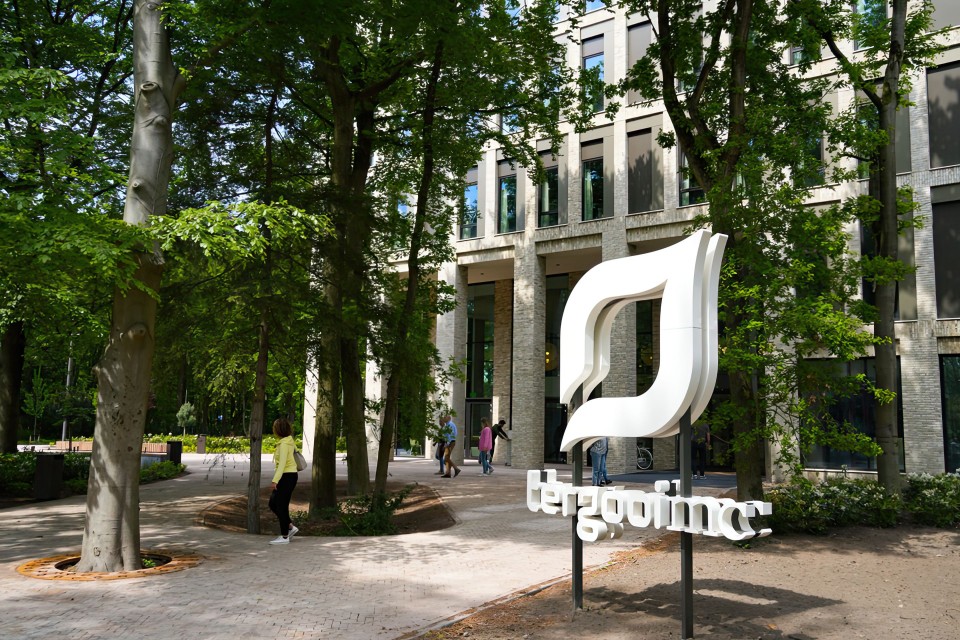 Award winning hospital wayfinding TergooiMC